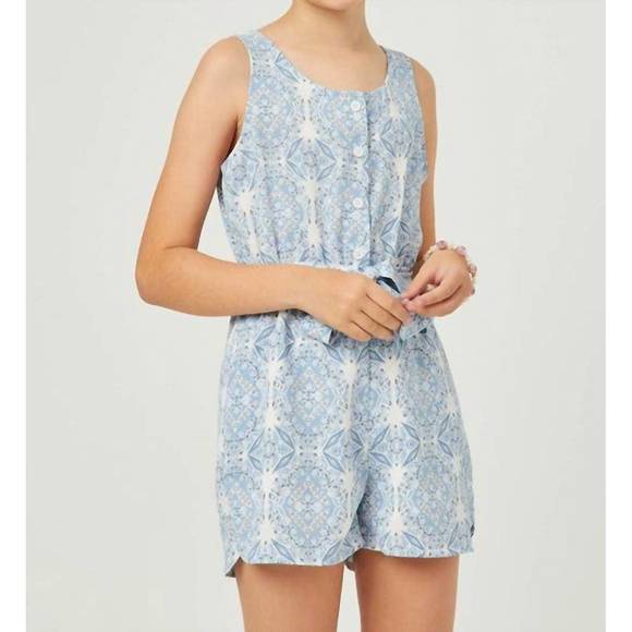 Hayden | Bottoms | New Hayden La Girls Bandana Print Belted Romper In ...